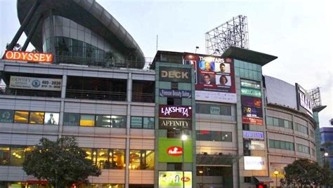 Sex Racket Busted In Gurugram Spa 5 Women Manager Arrested