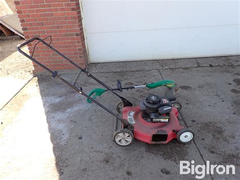 Mtd 11a 084e700 Push Mower And Weed Eater Bigiron Auctions