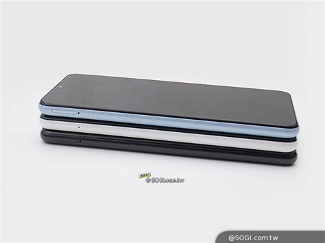 三星入門款豆豆機 Samsung A13 5g開箱 Sogi 手機王