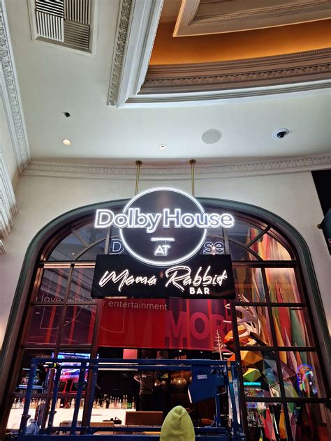 Yesco Yesco And The City Of Las Vegas Announced The Installation And Official Lighting Of Two