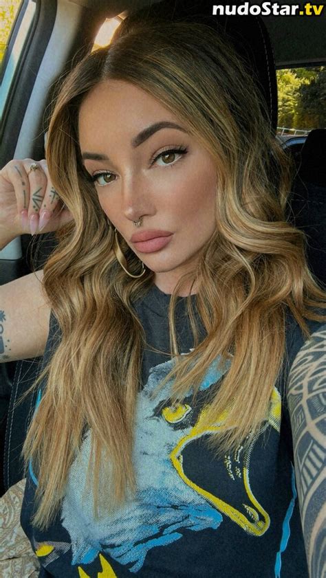 Brittany Dawn Hurley Brittany Zapata Brittanyzapata Brittanyzapataa Loser Vuitton