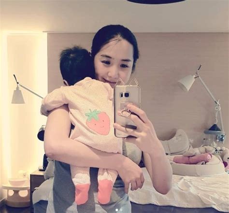 김정근아나운서 아내 이지애와 딸 또아 김딸기양♡ 전자신문