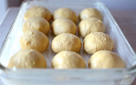 Yammies Noshery Hawaiian Sweet Rolls The Fluffiest Rolls Ive Ever Made
