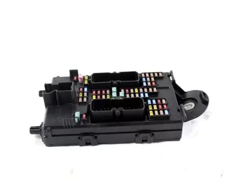 32142591 ECU PORTE Fusible Boîte Fusibles Relais VOLVO XC90 2 0 I 4X4
