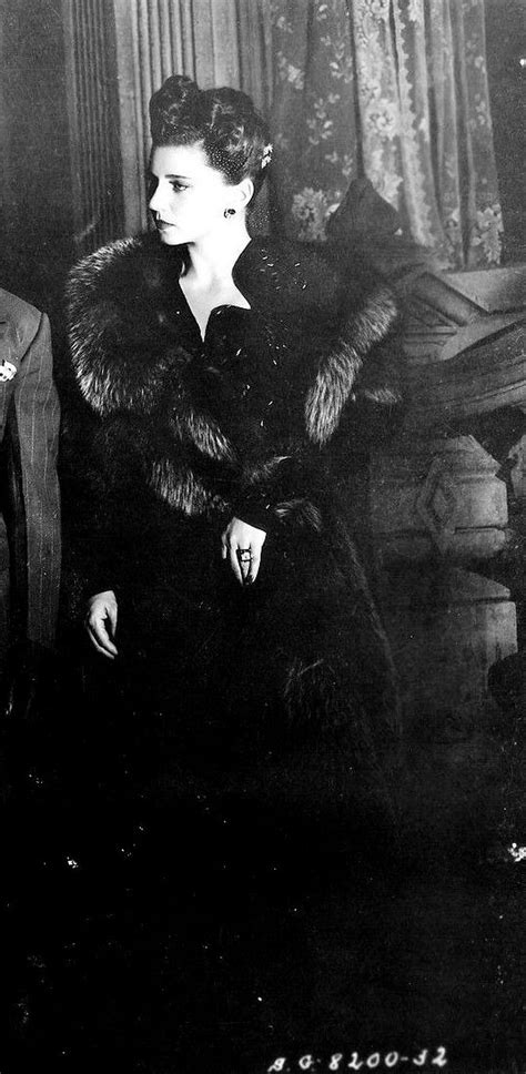 Lenore Aubert Perfect Woman Earth Goddess Lady