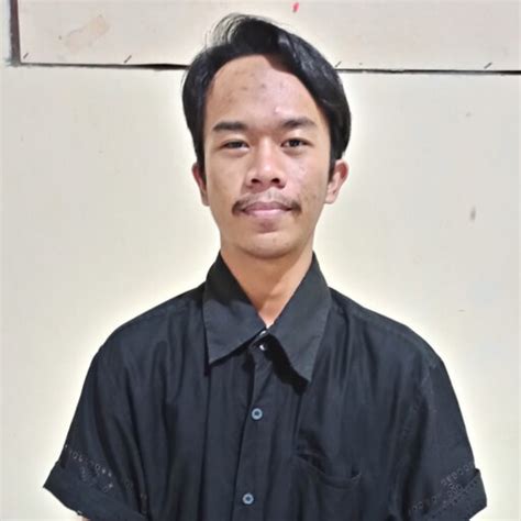 Adrian Eka Universitas Muhammadiyah Surakarta Surakarta Faculty Of
