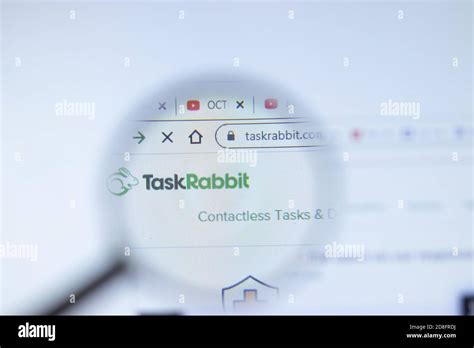 Taskrabbit Screen Hi Res Stock Photography And Images Alamy