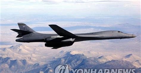 속보 전략폭격기 B 1b 韓 재전개北icbm 하루만에 무력시위