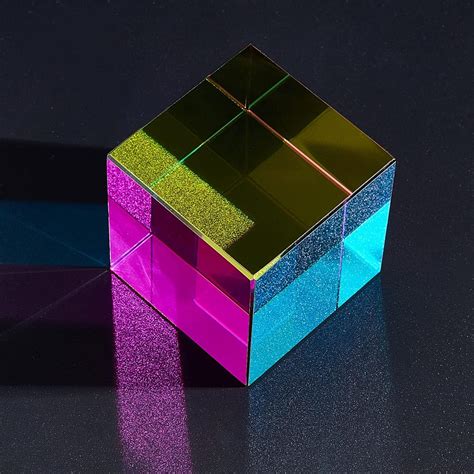 Fingerinspire Color Cube 50mm K9 Glass Prism Special Cube Rgb