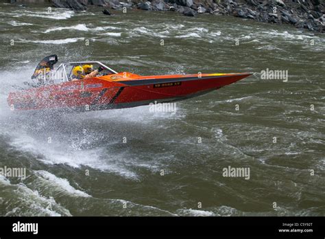 Labrum Racing 163 Powers Through Time Zone Rapids During The 2011
