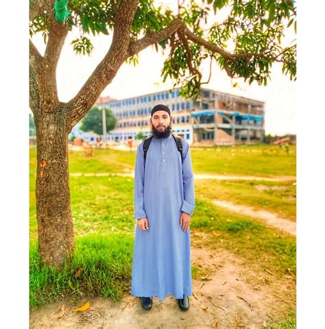 💫ঘোড়ার গোশত হালাল নাকি হারাম একটি পর্যালোচনা ভূমিকা আল্লাহ তা‘আলা