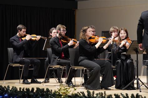 Gran Galà di Fine Anno 12 2023 Crescere in Musica APS