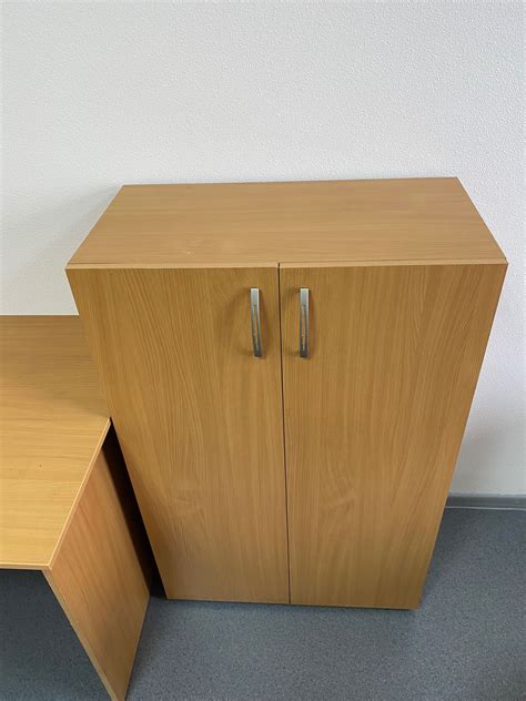 Стіл та шафа для документів 2 000 грн Офісні меблі Київ на Olx