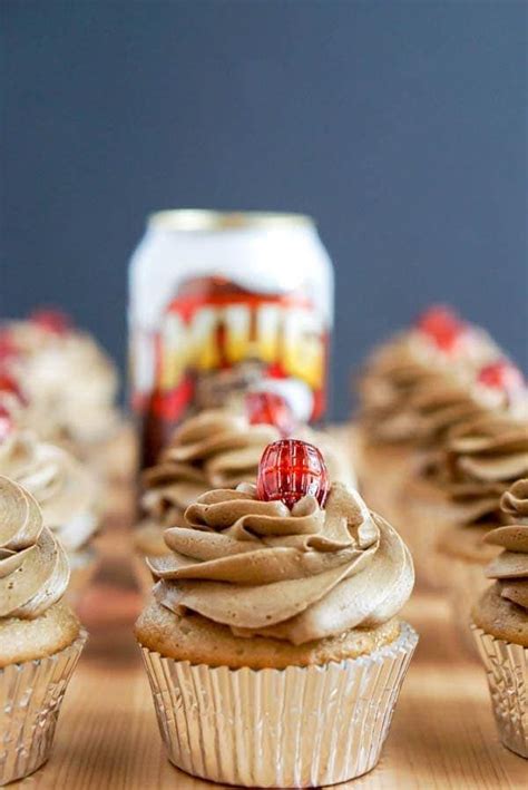 Root Beer Float Cupcakes Recipe With Root Beer
