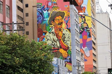 Grafite no Centro de Goiânia homenageia o contador de causos Geraldinho