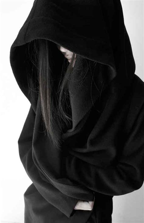 “پروفایل مشکی خاص” 2024 برای دختر خانم ها و آقا پسرها بدون متن عاشقانه