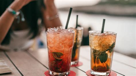 Una Nutricionista Revela Cuáles Son Las Bebidas Más Saludables Y Con