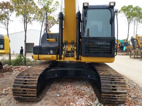 Second Hand Hydraulic Crawler 20 Ton Caterpillar Mini Excavator Earth
