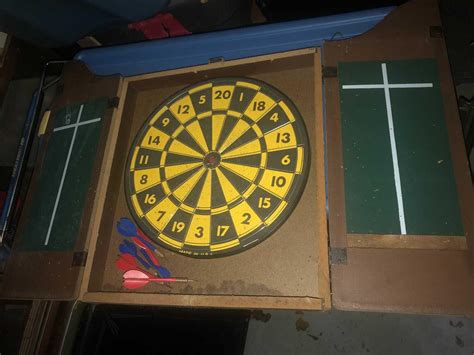 Best Vintage Dart Board And Darts With Chalkboard Scoreboard Wall Mount