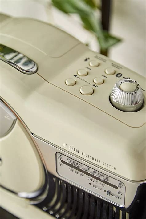 Steepletone Stirling 4 Retro Style Cd Player And Radio Urban Outfitters Es