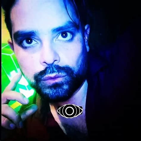 🕶️ Lokopro • Threads Say More