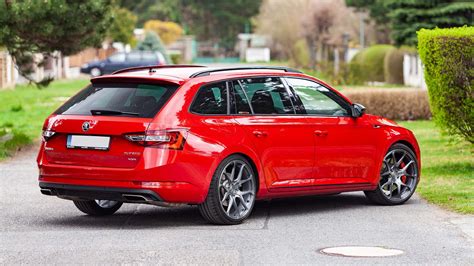Test Škoda Superb III Kombi TSI x DSG Sportline APR Stage II koní Táta na