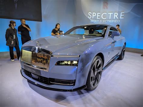 台灣身價最高的電動車來了！勞斯萊斯首款電動車 Spectre 抵台，5 大亮點帶你看 Techorange 科技報橘