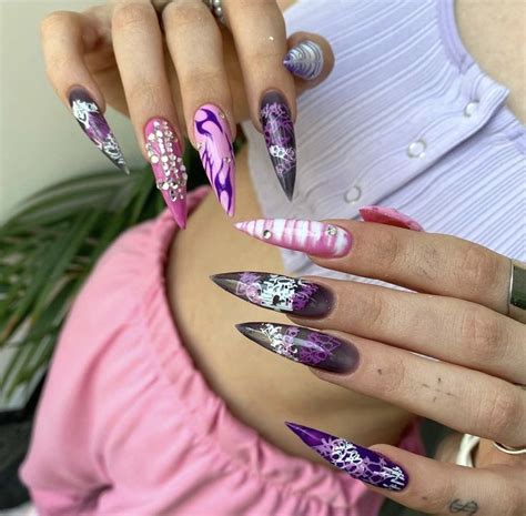 Пин от пользователя 💔 на доске 𝘯𝘢𝘪𝘭𝘴 Длинные акриловые ногти Богемные ногти Дизайнерские ногти