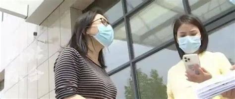 护士试用期被辞退，5000元工资只拿到700元，院长竟然给出这样的解释张女士结算核酸