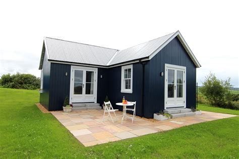 A Look Inside Pre Fab Homes Take Just Three Weeks To Build Daily Mail Online