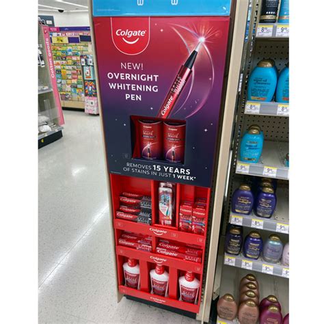 Colgate Display Helps Shoppers Whiten Their Teeth Point Of Purchase