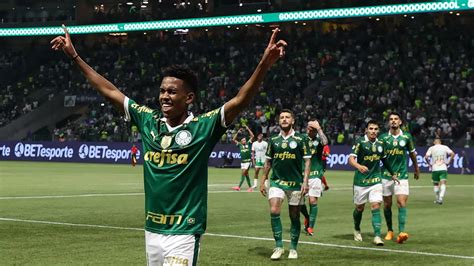Estevão Vai Jogar Pelo Palmeiras Contra O Botafogo