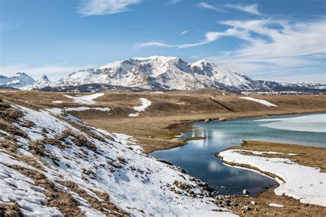 Durmitor Vražje I Riblje Jezero Stećci Nestvarna Mesta