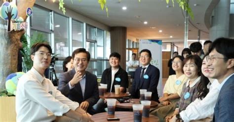 경기도 ‘예술인 기회소득 지급 시작···김동연 지사 “문화의 도道로 만들고 싶다”