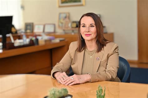 Народна ‼ „Во услови на светска неизвесност и постојани економски предизвици воспоставувањето