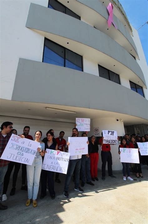 Amagan Trabajadores Del Poder Judicial Con Paro Nacional Por