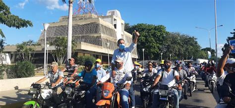 Javier Oropeza LlegÓ A Carora Para Incorporarse A Su CampaÑa Electoral