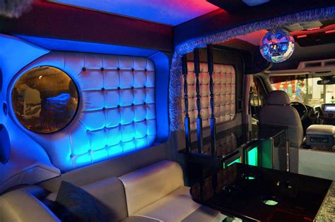 Were Not Worthy Of The This 70s Inspired Cruising Van Maxim