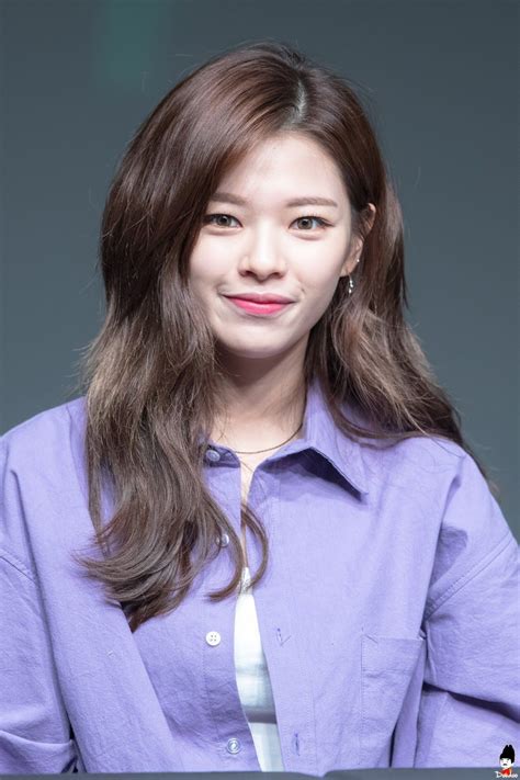 트와이스 정연 촬스의 이슈와 유머