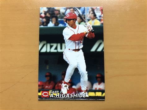 Yahooオークション 美品 カルビープロ野球カード 2001年 東出輝裕
