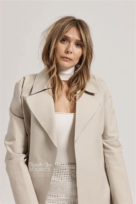 Mommy Elizabeth Olsen Is The Mommiest Of All Mommies Relizabetholsenjerk