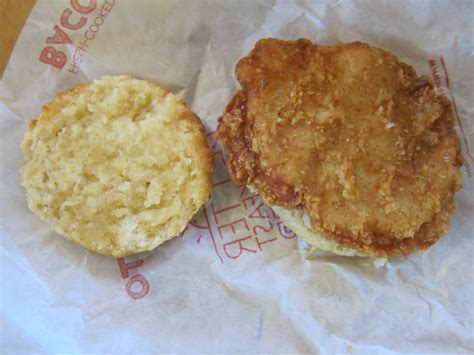 Review Wendys Honey Butter Chicken Biscuit