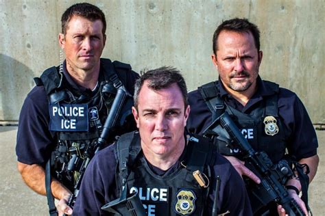 Ice Arrests Noncitizens Convicted Of Sadistic Crimes Rvivr