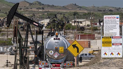 Omicron Covid Variant To Dent Global Demand For Oil Iea Says