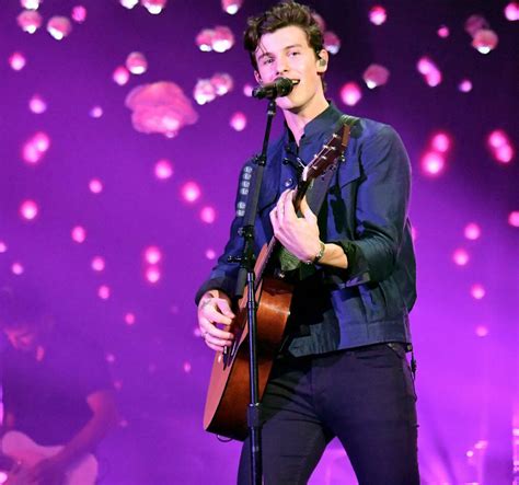 Shawn Mendes And Teddy Geiger Cover Queen S Under Pressure IHeart