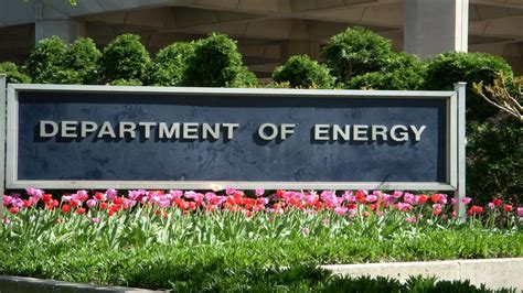 Us Doe Allocates 371m To Expedite Transmission Permitting