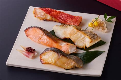 紅白セット 03 （金目鯛・メロ・銀だら・トラウトサーモン）送料込み ギフト なにわ漬け処 大三