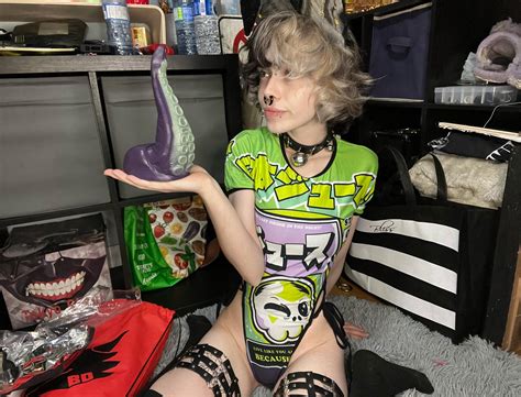 Got My First Bad Dragon Toy Today Rbois