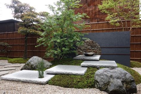 陰影を愉しむ和風モダンな中庭 グリーンステージ 福井県h様邸 Japanese Garden Landscape Japanese