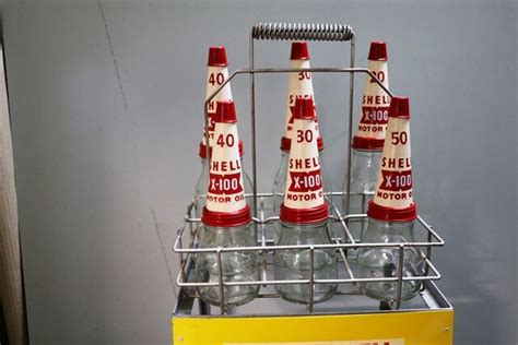6 Bottle Shell X 100 Oil Rack Genuine Bottles Repro Rack And Tin Tops